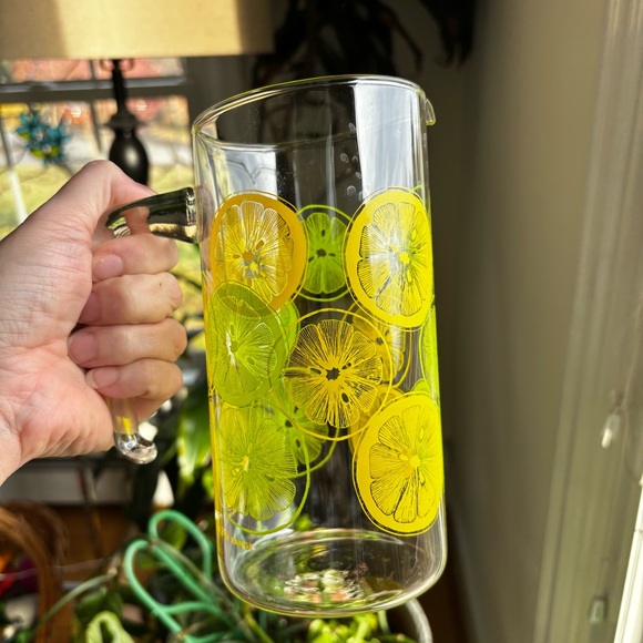 Pyrex | Dining | Vintage Pyrex Glass Lemon Lime Slice Pitcher 97s ...